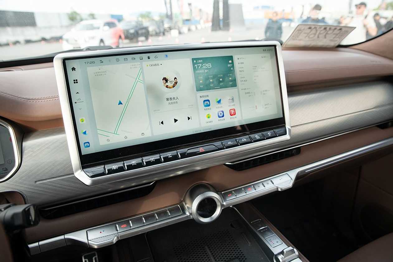 GWM Tank 700 2025 review: International preview drive – Heavy-hitting ...