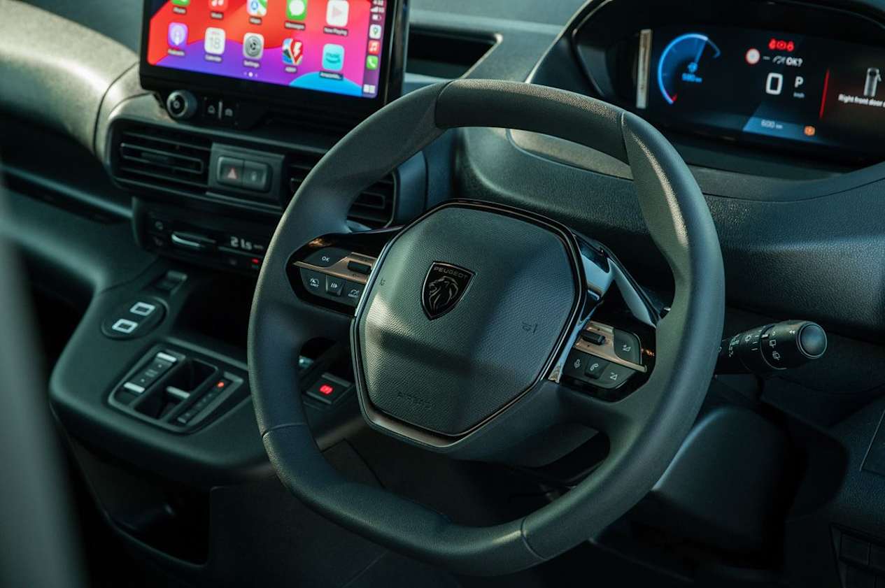 Peugeot Partner 2025 review: Premium LWB – Sharply priced light ...