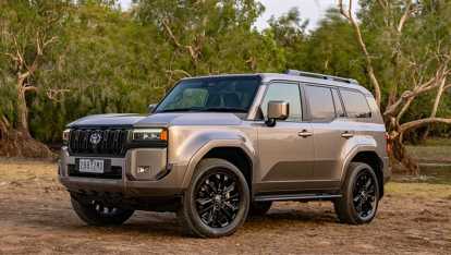 Toyota Prado Dimensions 2023 - Length, Width, Height, Turning Circle ...