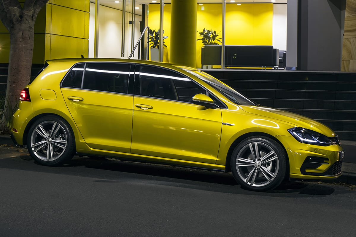 VW Golf Highline hatch 2017 review: snapshot | CarsGuide