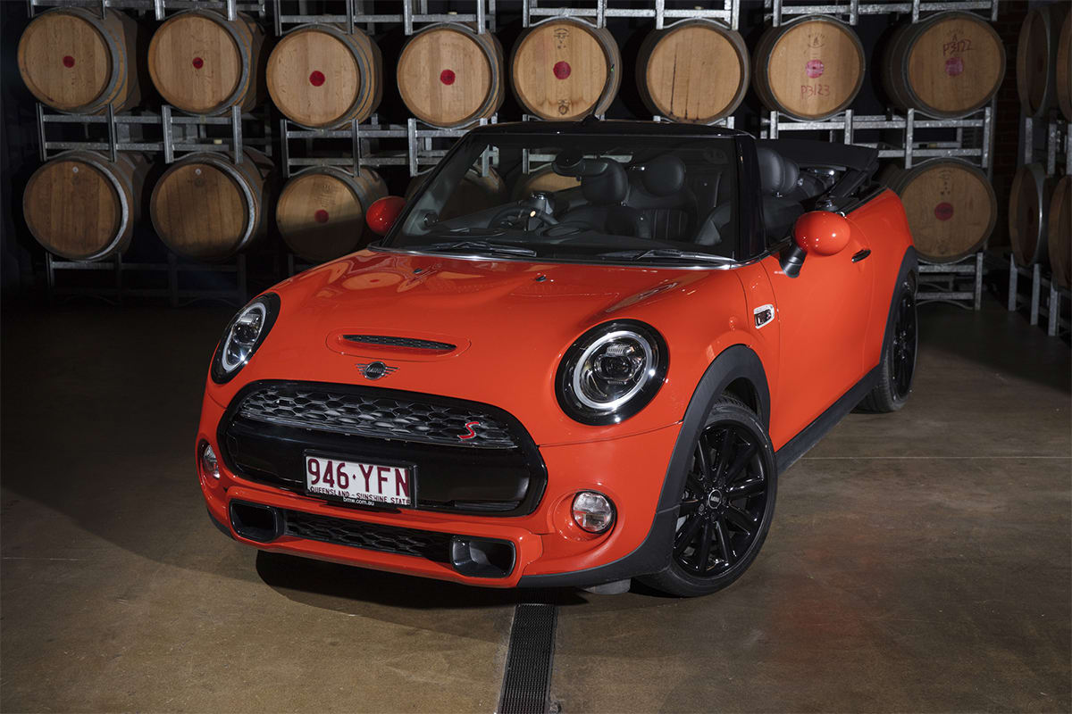 Mini Cooper S 2018 review: snapshot | CarsGuide