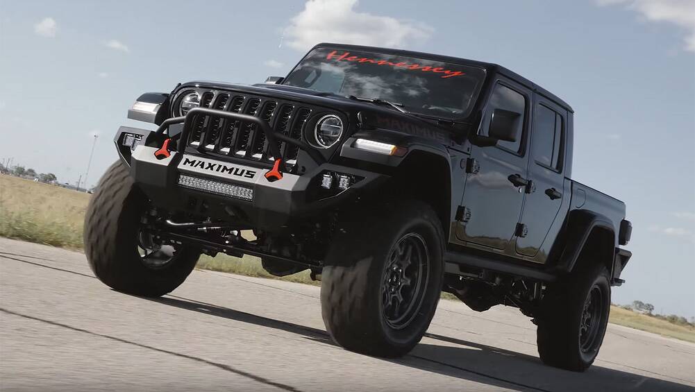 Jeep Gladiator ute gains supercharged V8 powertrain - Car News | CarsGuide
