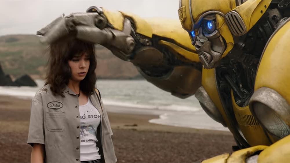 Buckle up for nostalgia, there's a new 'Bumblebee' trailer | CarsGuide