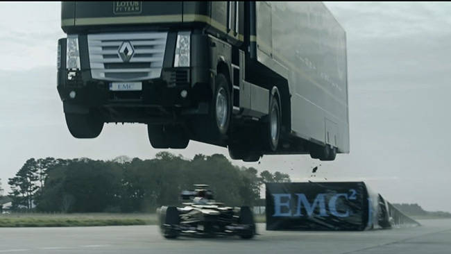 Truck jumps F1 car to set world record | video - Car News | CarsGuide