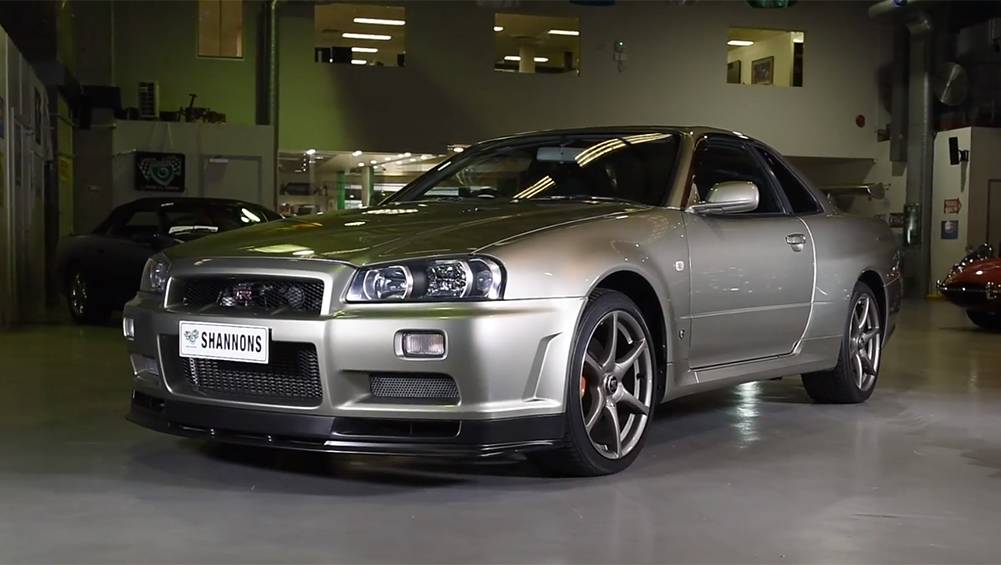 Here's an ultra-rare opportunity to get your hands on an R34 GT-R V ...