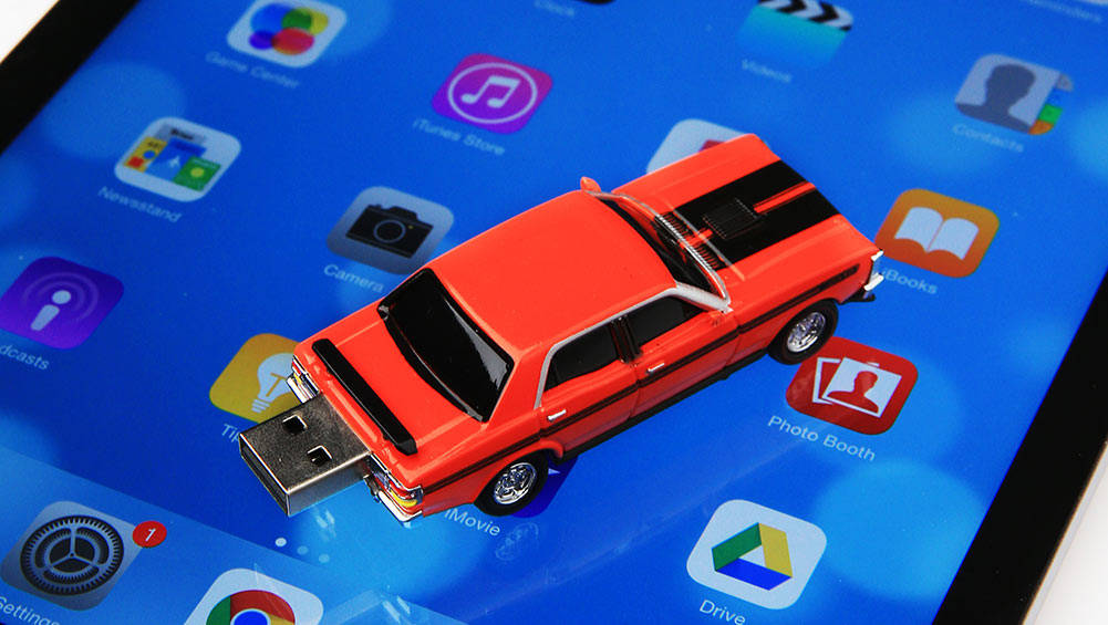 Phone-based connectivity trumps inbuilt multimedia systems - Car News ...