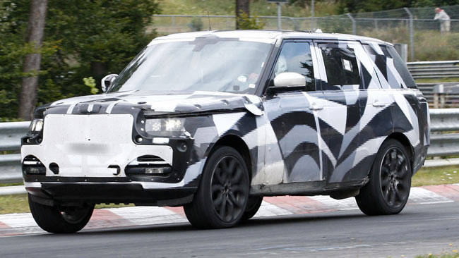 Range Rover spy shots - Car News | CarsGuide
