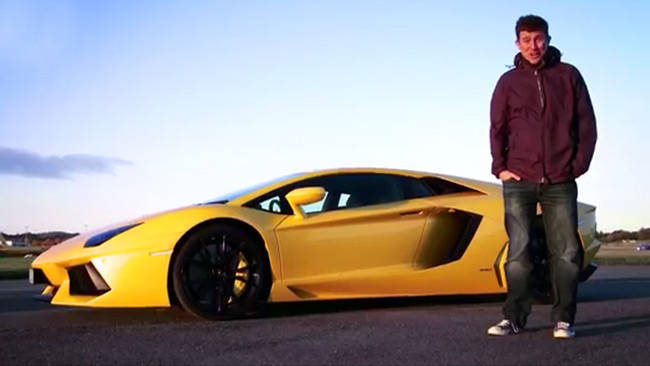 Mega supercar drag race video | CarsGuide