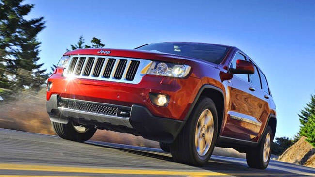Jeep Grand Cherokee V6 and V8 2010 review | CarsGuide
