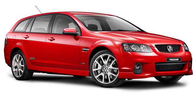 Holden Commodore V8 Sportswagon 2011 review | CarsGuide