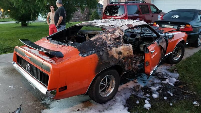The internet rallies around a little boy and his destroyed Mustang ...
