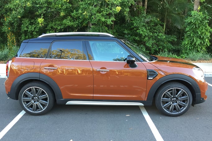 Mini Countryman Cooper D 2017 review | CarsGuide