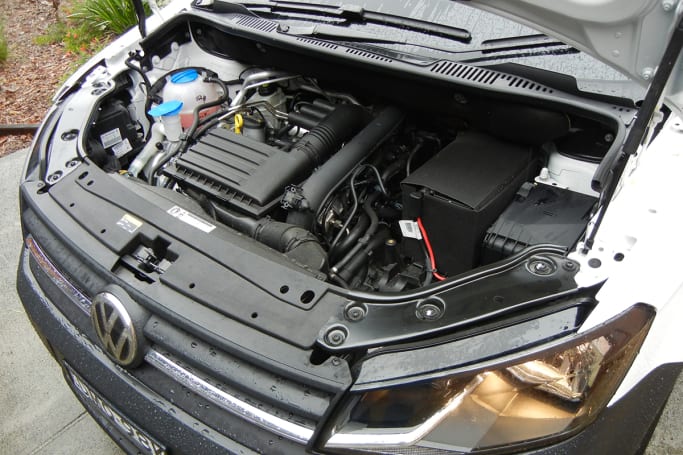 VW Caddy SWB Trendline TSI220 2017 review | CarsGuide