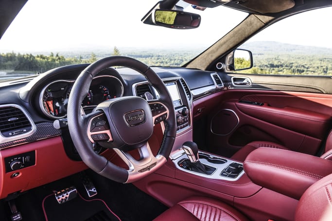 Jeep Grand Cherokee Trackhawk 2018 review | CarsGuide