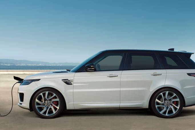Range Rover Sport 2018 revealed ahead of April launch - Car News ...