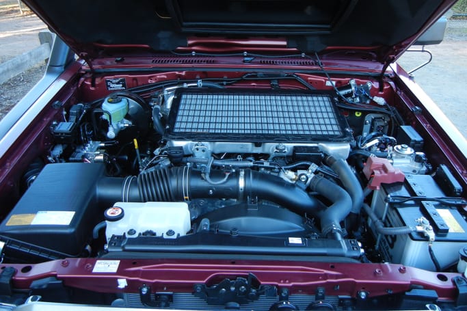 Toyota LandCruiser LC79 2018 review | CarsGuide