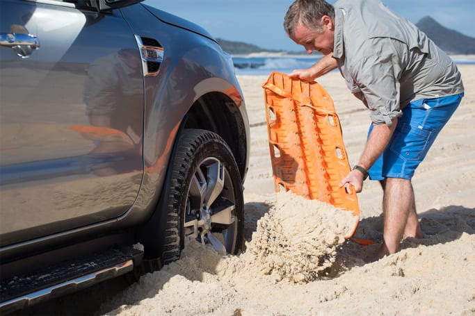 How to use Maxtrax to recover your 4WD | CarsGuide