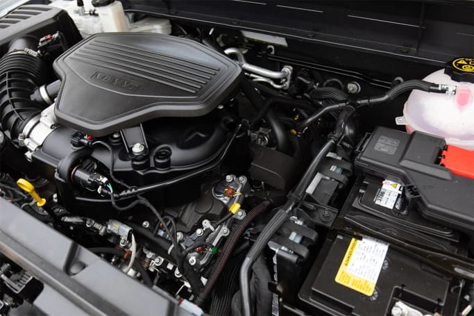 Holden Acadia LT 2019 review | CarsGuide