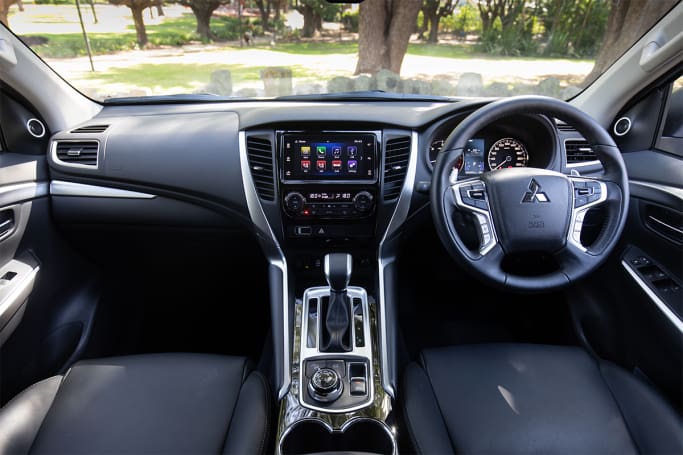 Mitsubishi Pajero Sport Exceed 2019 review | CarsGuide