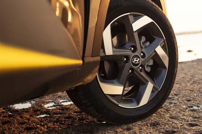 Hyundai Venue 2020 review | CarsGuide