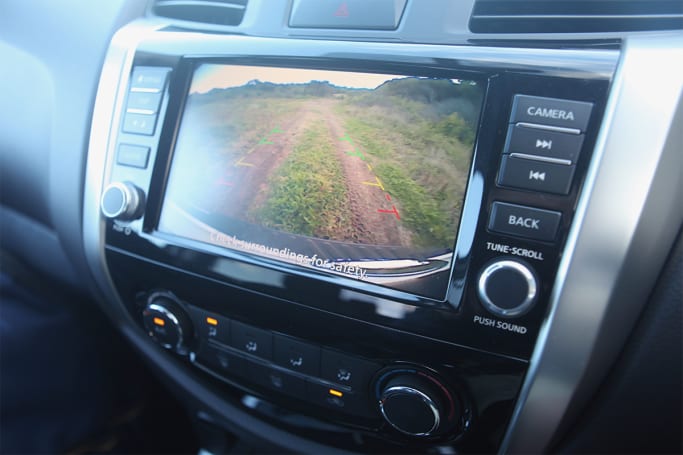 Nissan Navara 2020 review: ST off-road test | CarsGuide
