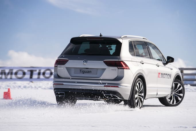 VW 4Motion 2020 review: T-Roc, Golf R, Tiguan, Passat Alltrack, Arteon ...