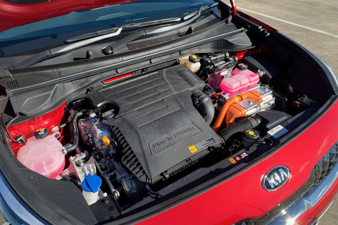 Kia Niro 2021 review - hybrid HEV, plug-in hybrid PHEV, and EV electric ...