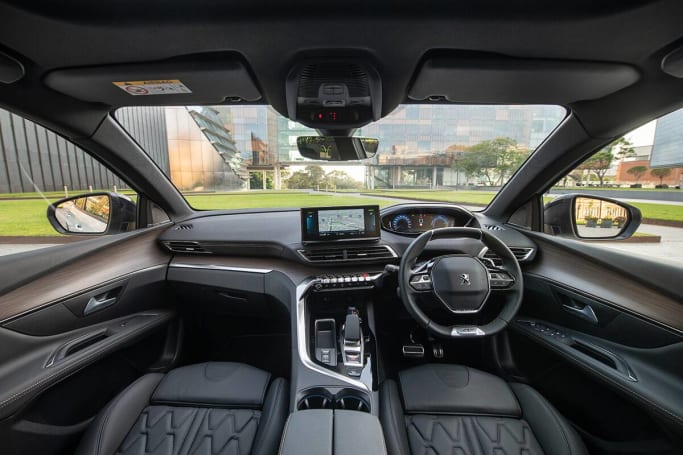 Peugeot 3008 Interior Images & Photos - See the Inside of the Latest ...
