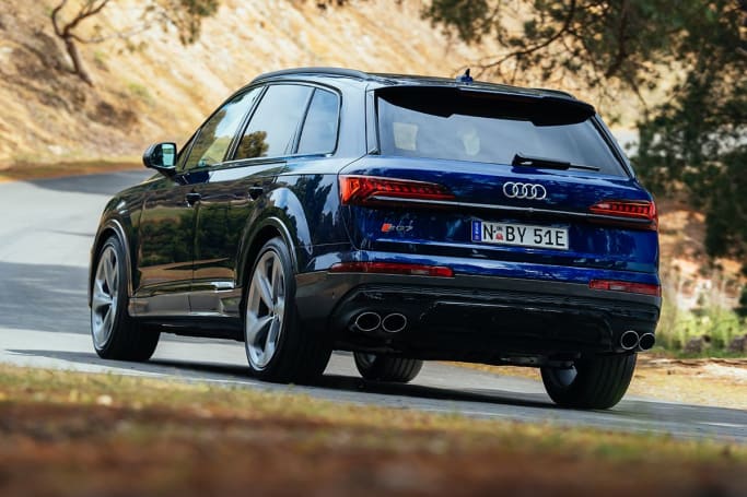 Audi SQ7 2023 review: Seven-seater luxury SUV gets a huge performance boost! | CarsGuide