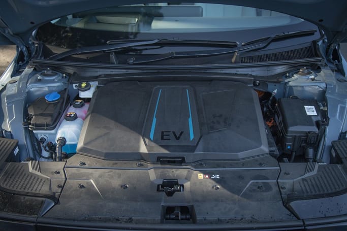 Hyundai Ioniq 5 Reviews, Interior, For Sale, Colours & Specs in ...