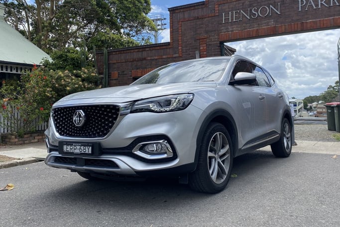 MG HS+EV hybrid 2023 review: Essence long-term | Part 3 - EV Mode makes ...