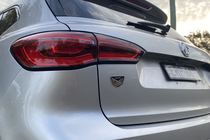 MG HS+EV hybrid 2023 review: Essence long-term | Part 2 - plugging in ...