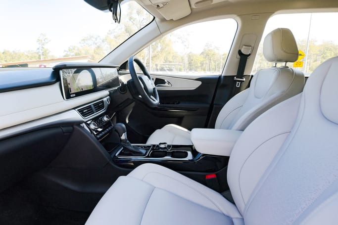 Mahindra XUV700 2023 review - Family test - Budget-friendly seven-seat ...