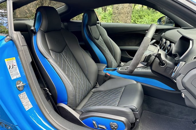 Audi TT 0-100 km/h - Top Speed & Acceleration Performance | CarsGuide