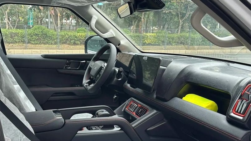 Big, tough and full of tech: Best pics yet of 2024 BYD ute as plug-in ...