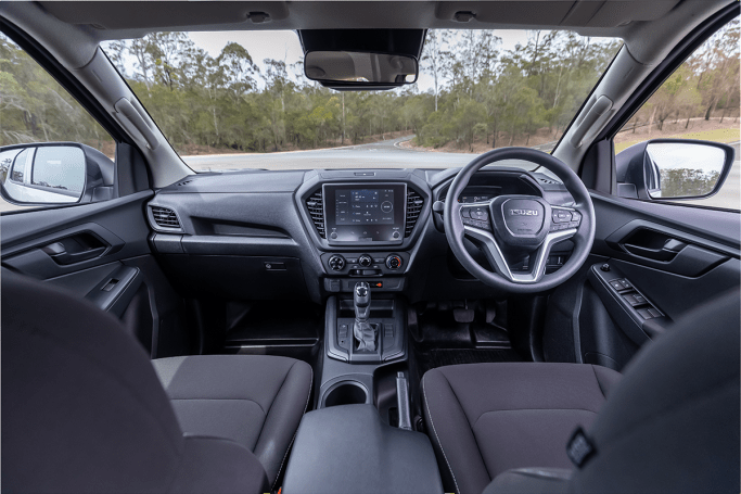 Isuzu D-Max Interior Images & Photos - See the Inside of the Latest ...