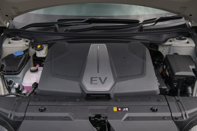 Kia EV6 0-100 km/h - Top Speed & Acceleration Performance | CarsGuide