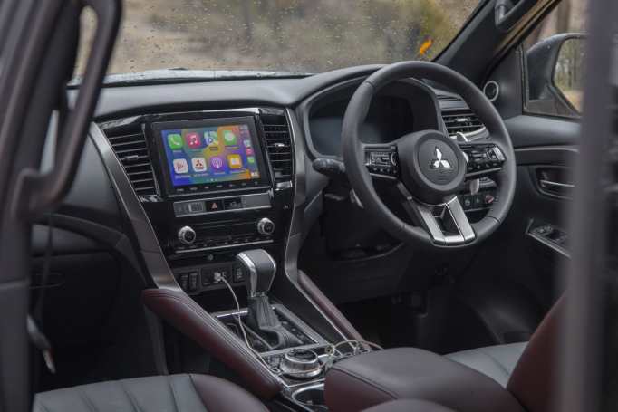 Mitsubishi Pajero Sport Interior Images & Photos - See the Inside of ...