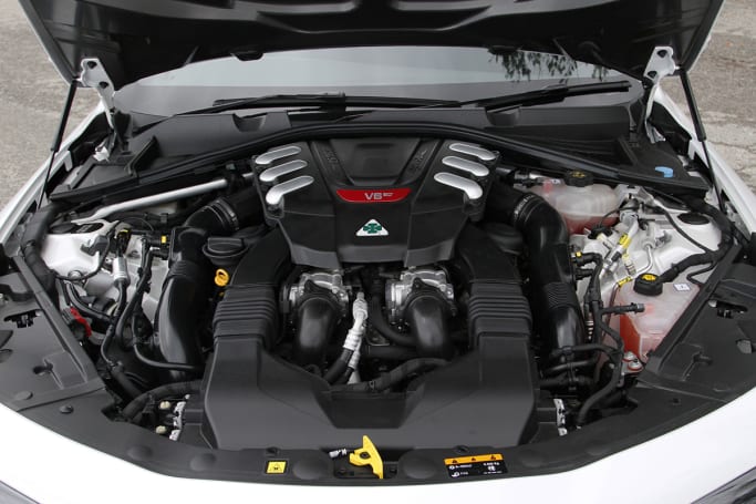 Alfa Romeo Giulia Quadrifoglio 2017 review | CarsGuide