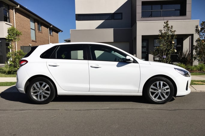 Hyundai i30 2018 review: Active manual | CarsGuide