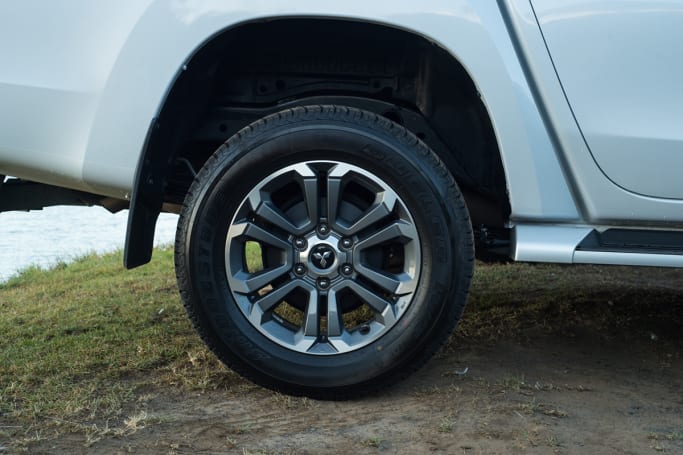 The ultimate accessories for your Mitsubishi Triton - Car Advice ...