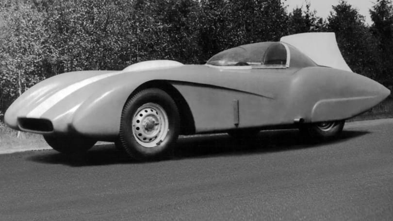 Rushin' Motors: ZiL-112 Sports | CarsGuide - OverSteer