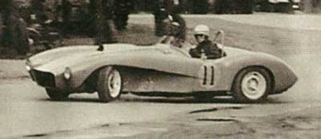 Rushin' Motors: ZiL-112 Sports | CarsGuide - OverSteer