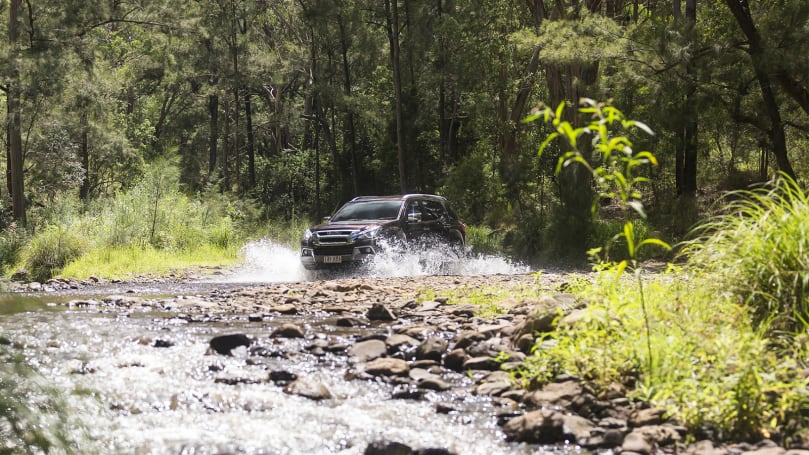 4WD Off-Road Adventure in Condamine Gorge, Queensland | CarsGuide