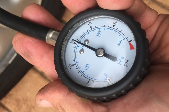 How to find the best tyre deflators | CarsGuide