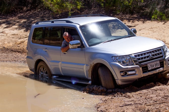 5 things that can go wrong off-roading - and how to fix them | CarsGuide