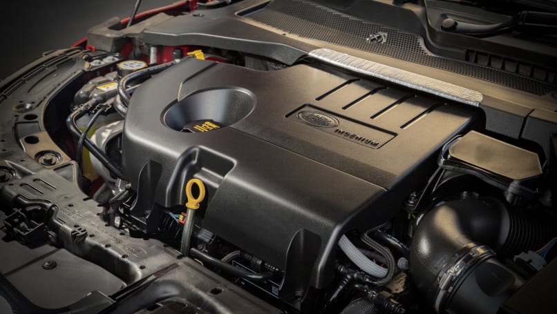 Range Rover Evoque 2019 review | CarsGuide