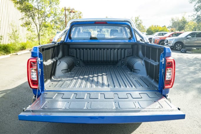 LDV eT60 electric car 2023 - Dual cab EV ute beats Ranger and HiLux to ...