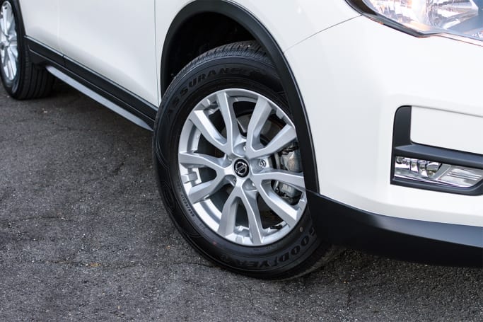 Nissan X-Trail 2019 review: ST-L | CarsGuide