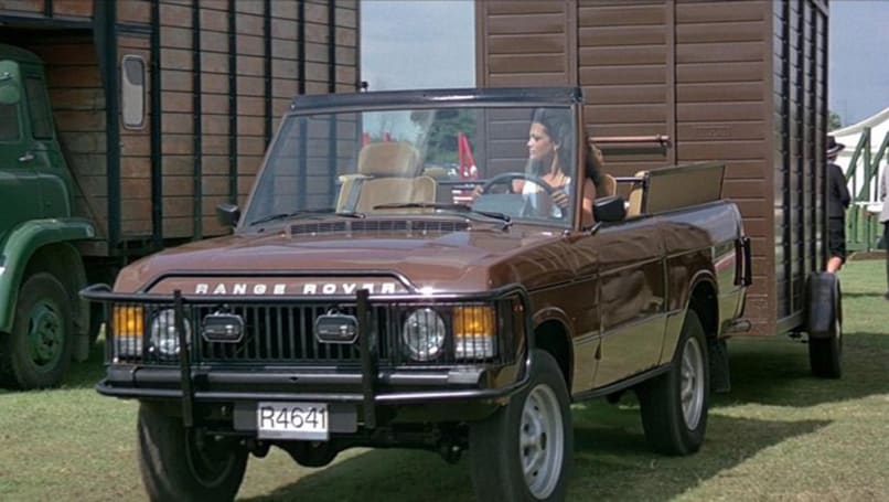 Vale Roger Moore, the only 007 who never drove an Aston Martin ...